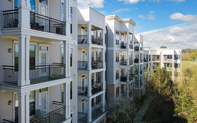 Your Ultimate Apartment Moving Guide | Zippy Shell