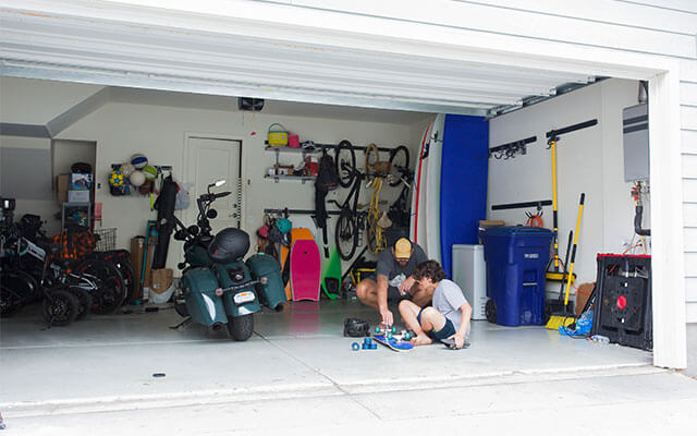 10 Smart Tips for Effective Garage Packing | Zippy Shell